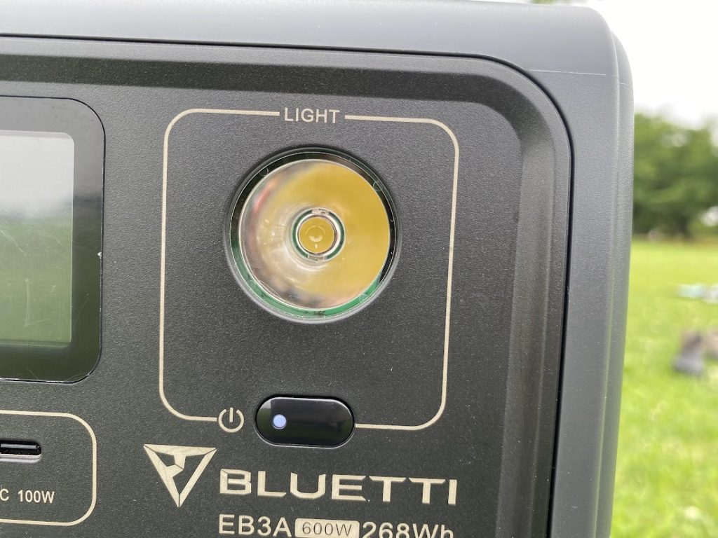 コンパクトなBLUETTI（ブルーティ）のポータブル電源EB3Aを使ってみた【PR】 | ちょっとキャンプ行ってくる。